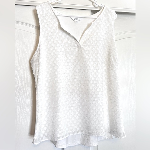 Market & Spruce | Tops | Marketspruce Polka Dot Textured White Tank ...